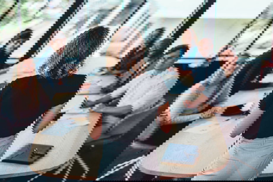 9 Ways To Use Data Analytics To Improve Business Management